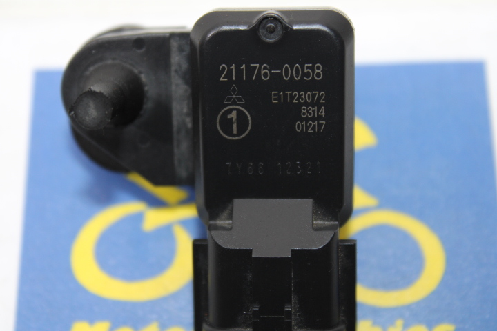 Sensor Presión Aire 21176-0058 - Recambio despiece desguace moto