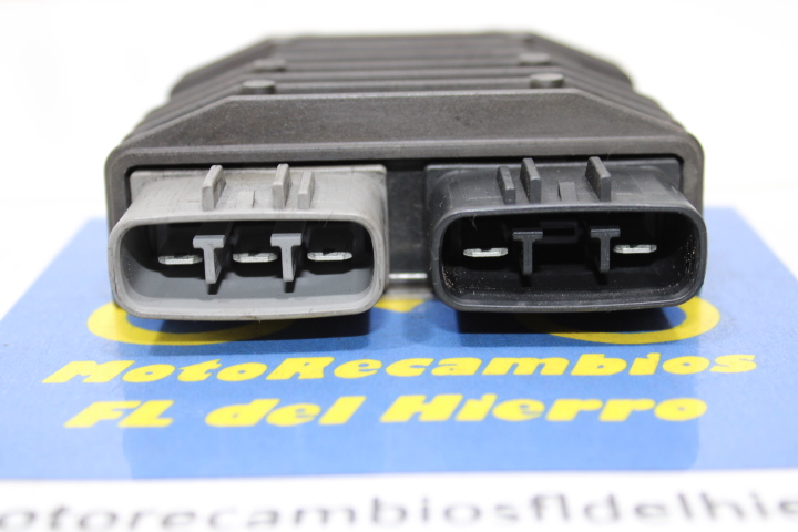 Regulador FH012AA - Recambio despiece desguace moto